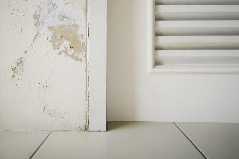 6 Negative Effects of Leaky Pipes 6 Negative Effects of Leaky Pipes